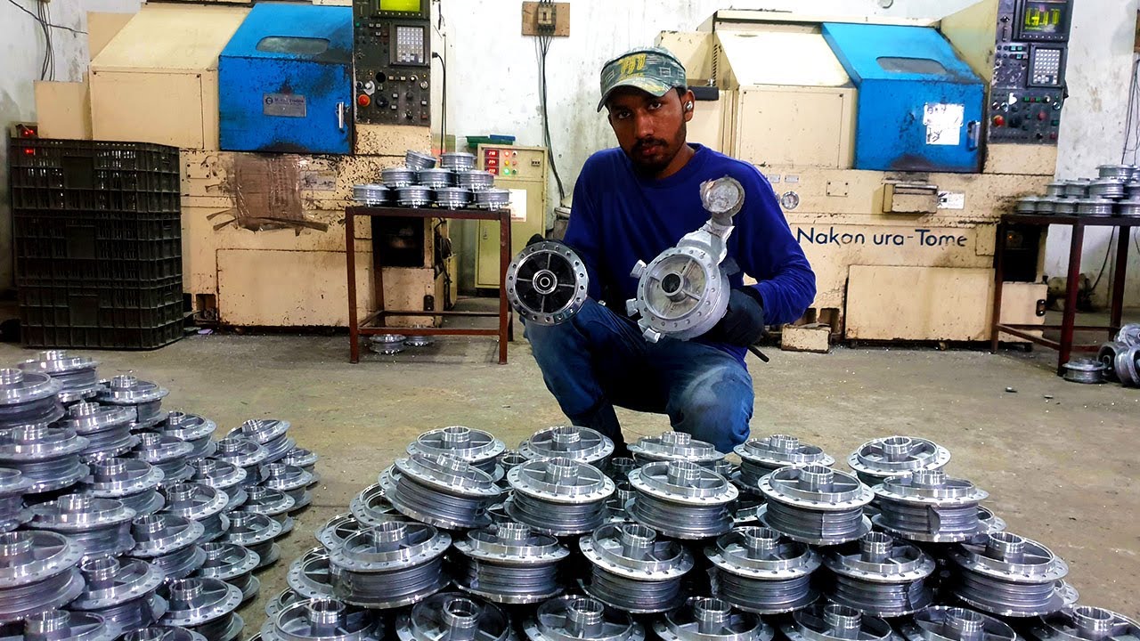 Making Motorcycle Wheel Hub | Bike Spare Parts Factory - YouTube