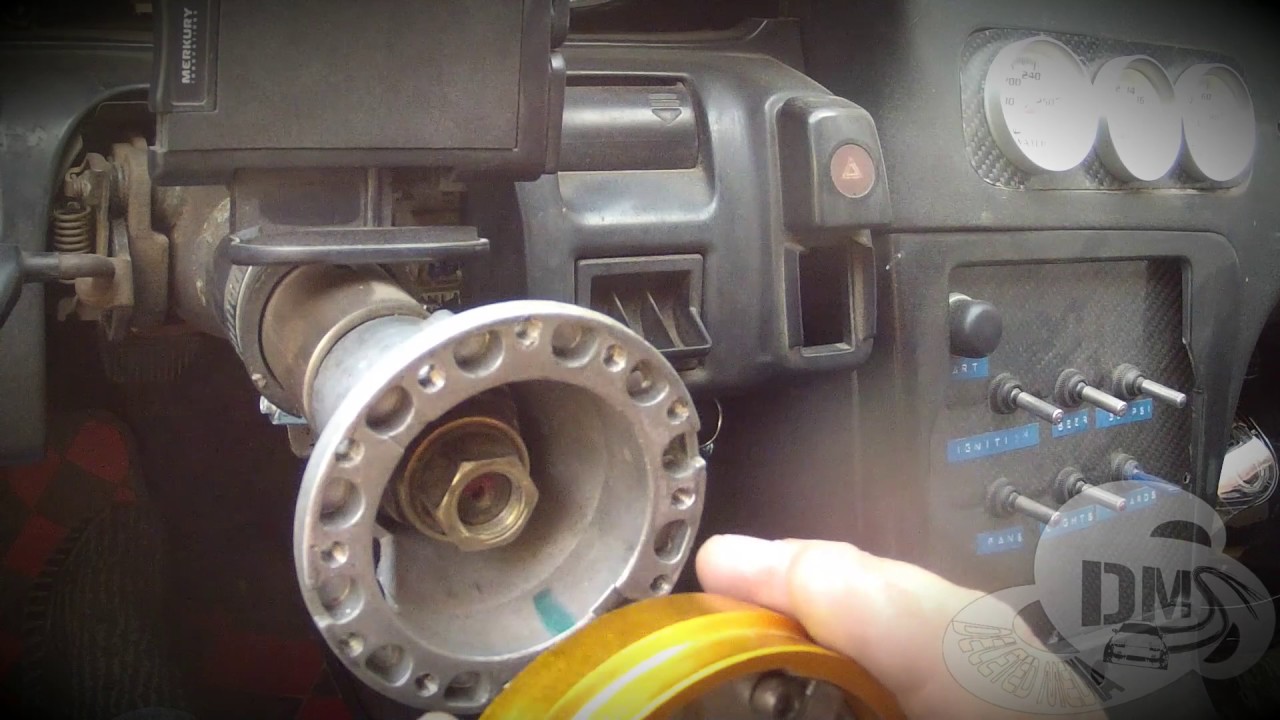Como instalar un volante "desmontable" - YouTube