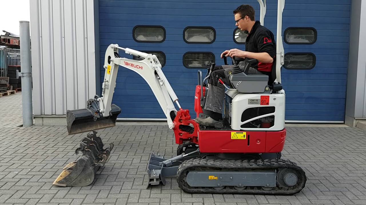 Takeuchi TB210R - YouTube