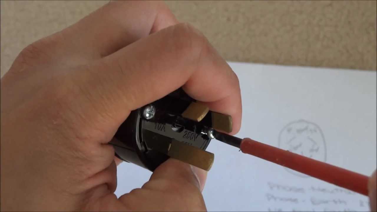 Replacing a Power Plug the correct way - YouTube
