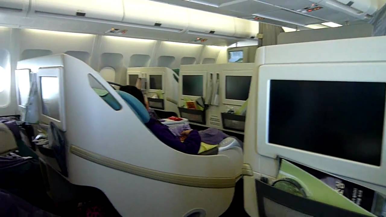 Korean Air flight KE 766 - Part 2 (Prestige Class Seat Functions) - YouTube