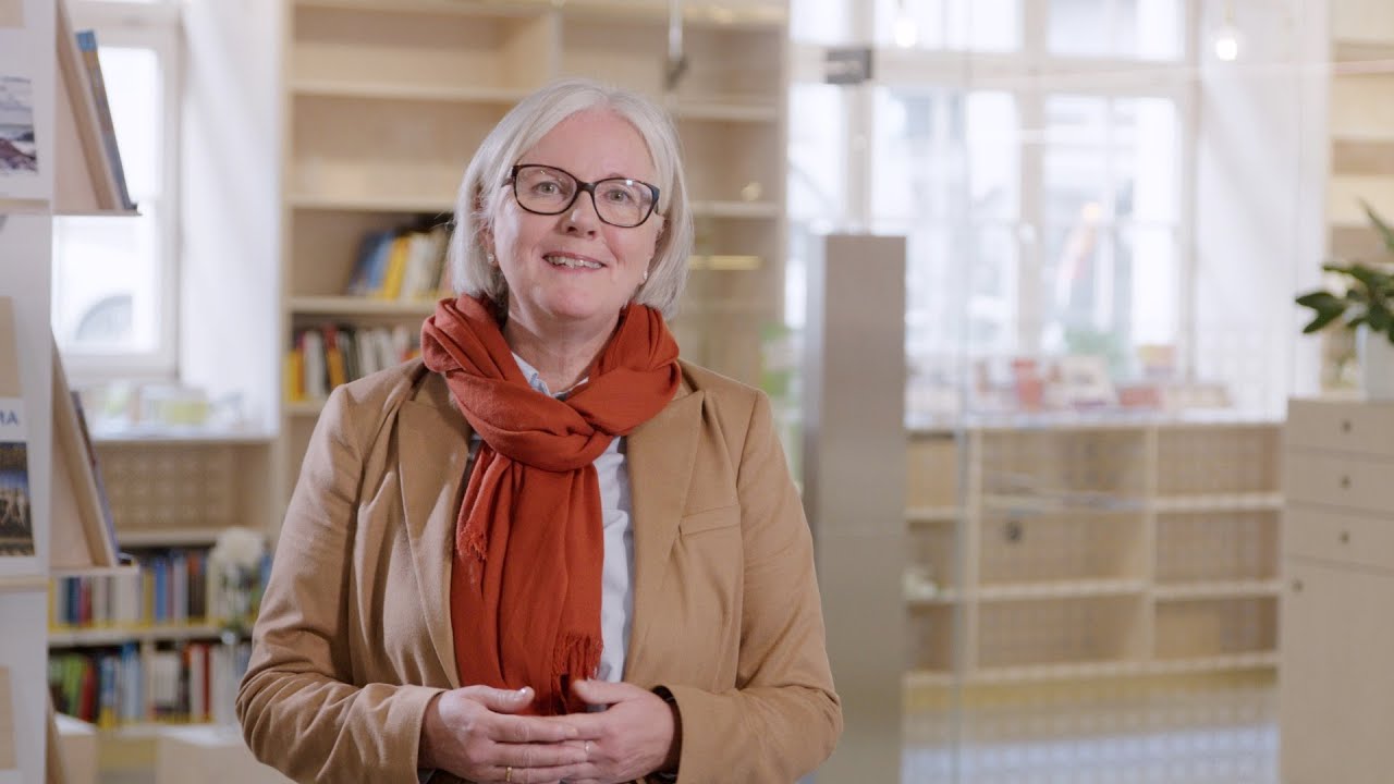 Synodalpräsidentin Sabine Foth lädt zur Herbsttagung 2022 ein - YouTube