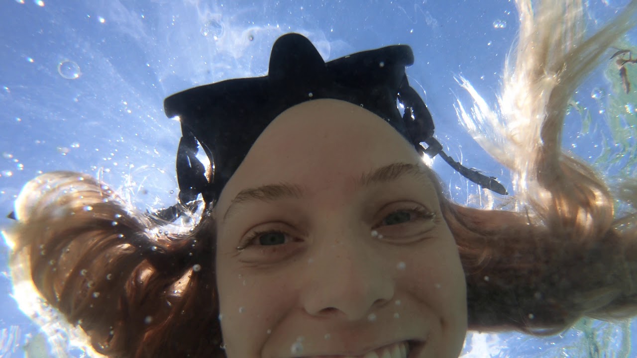 @trinamason ASMR underwater swimming sounds in the ocean healing subcon ...