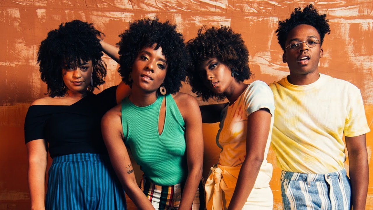 The New Respects LIVE form the Music Makers Stage - YouTube