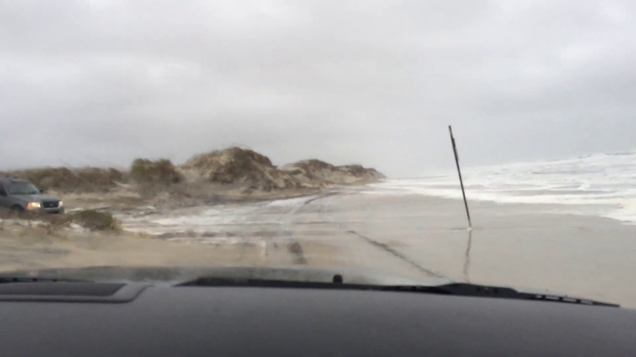 Accessing Carova Beach, OBX, NC immediately after hurricane and nor'easter - 04Oct2015 Part II ...
