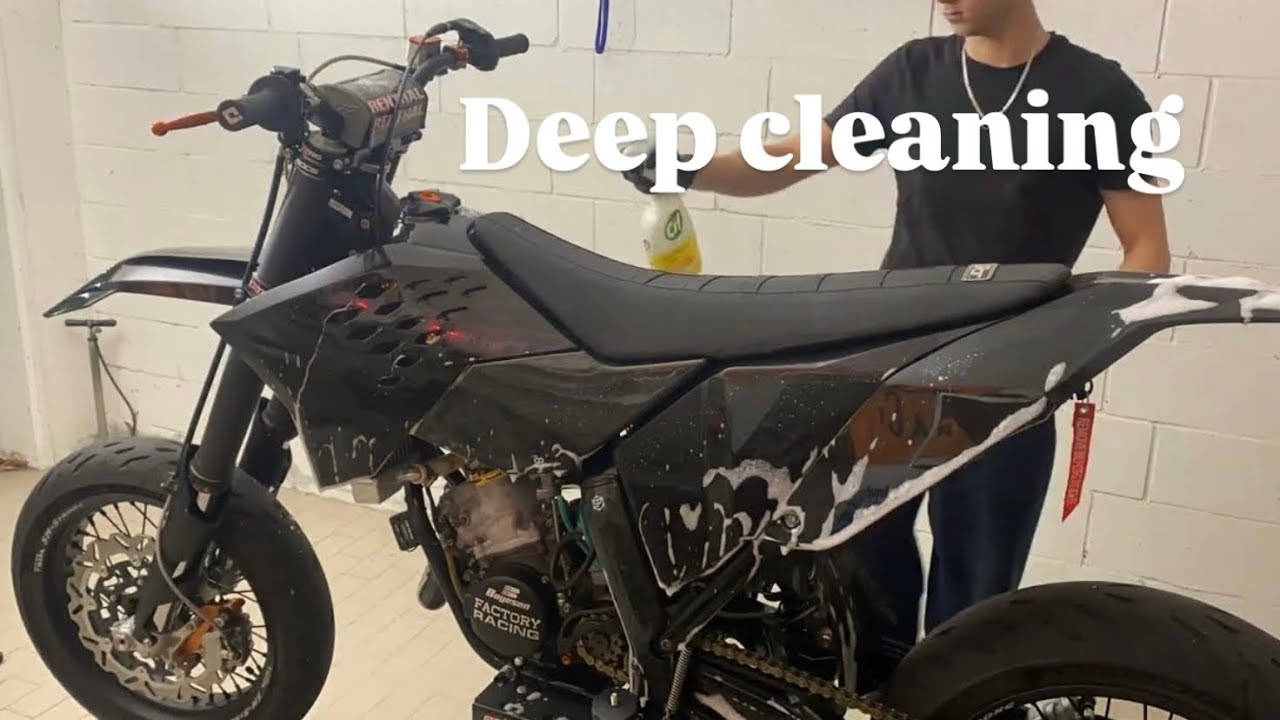 Deep Cleaning KTM Exc 125 After a Ride | Right Way to Treat a Supermoto ...