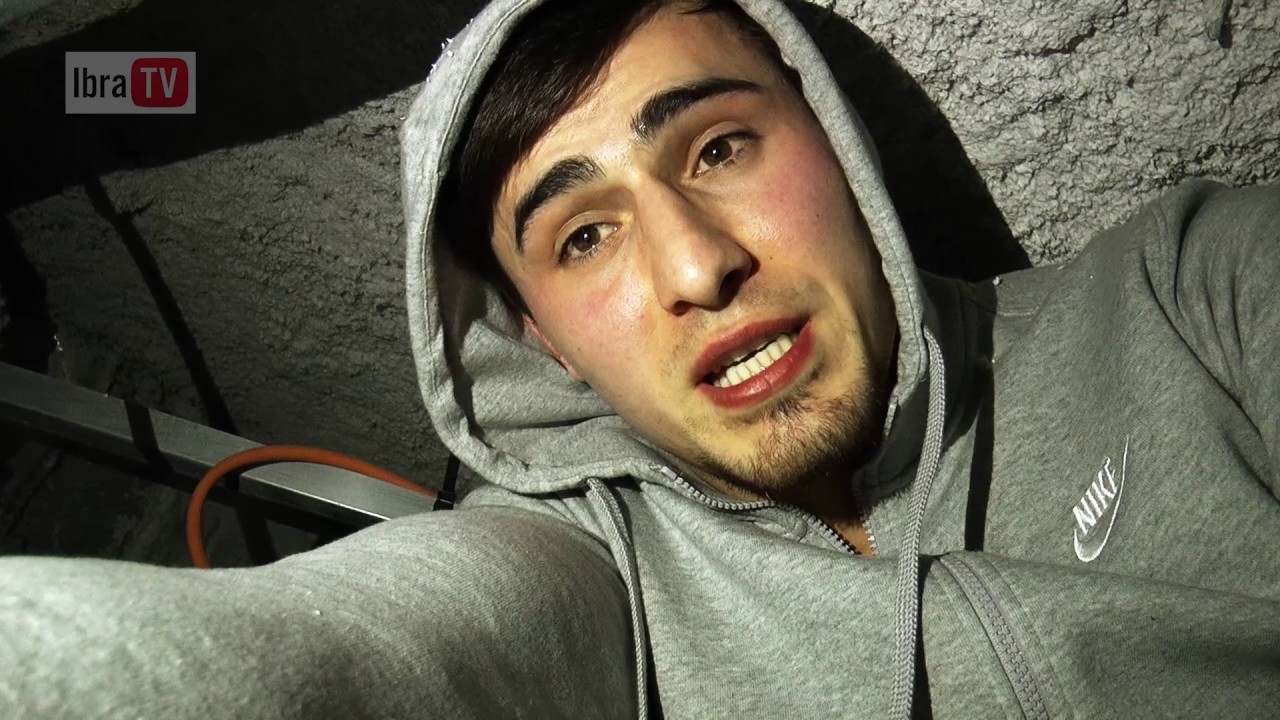 RESTER ENFERME DANS MCDONALD'S (IbraTV) - YouTube