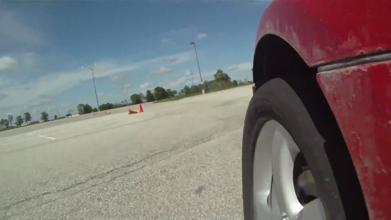 Solstice GXP autocross #2 + ProSolo - YouTube