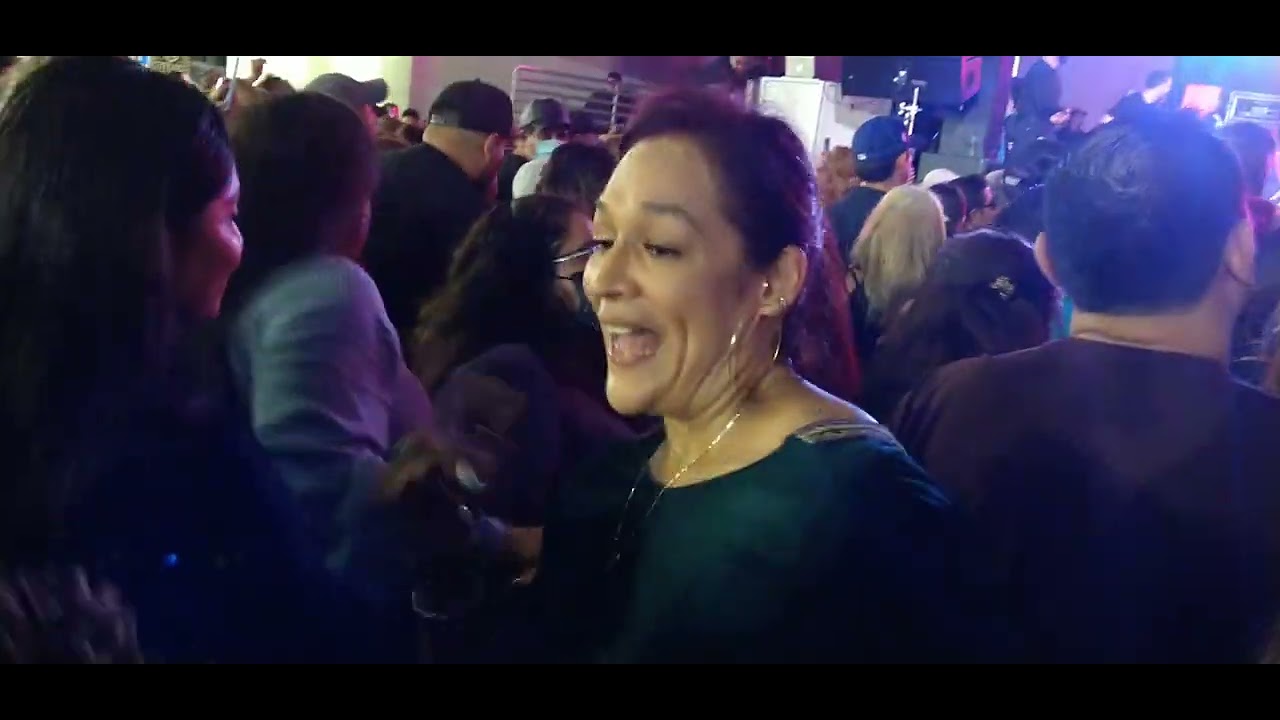 Elvis Crespo. "tu sonrisa'' - YouTube