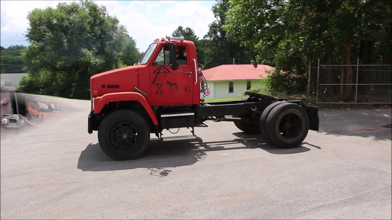 ONLINE ONLY ABSOLUTE AUCTION - 1985 GMC Brigadier Truck - YouTube