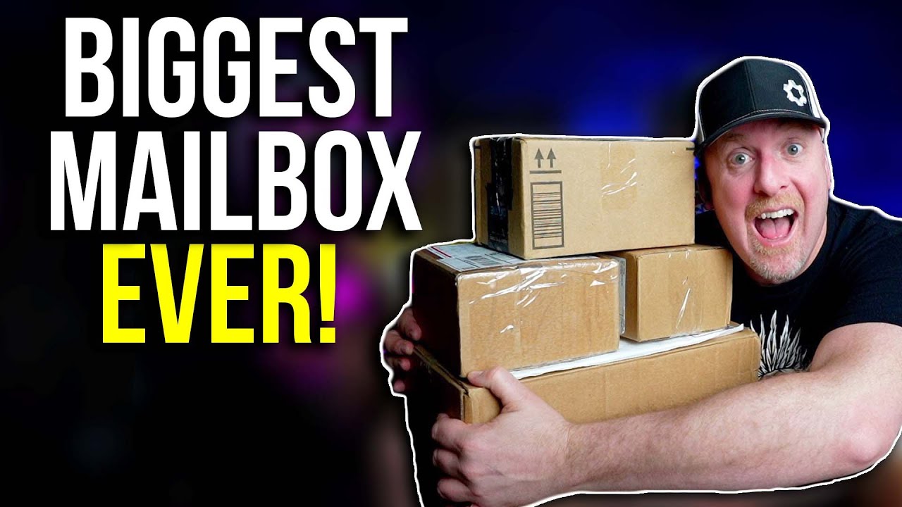 MONDAY MAILBOX IS HUGE! - YouTube