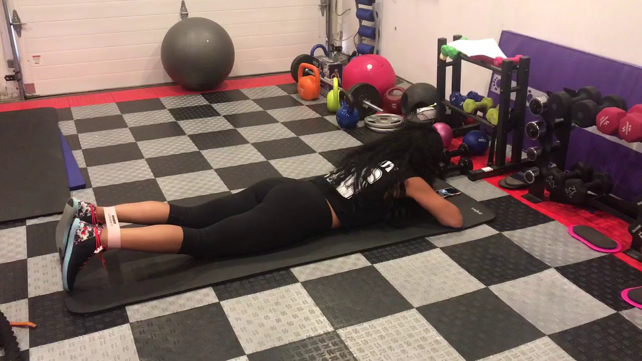 banded reverse flutter kicks - YouTube