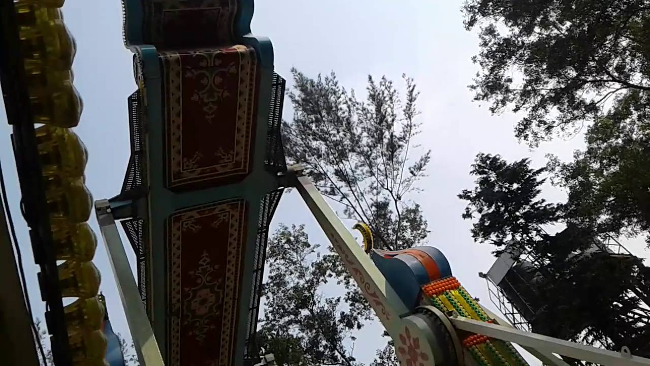 Fantasy Kingdom - "Magic Carpet" a wonderful ride - YouTube