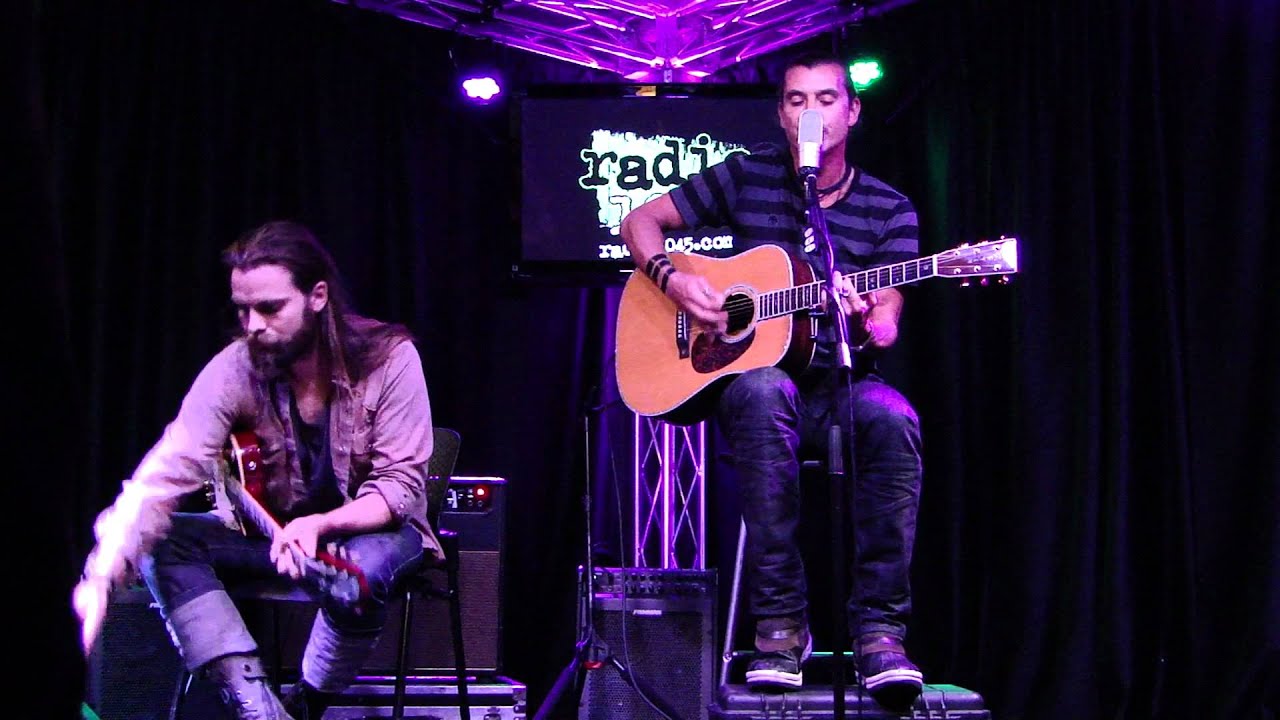 Bush The Sound Of Winter Acoustic - YouTube