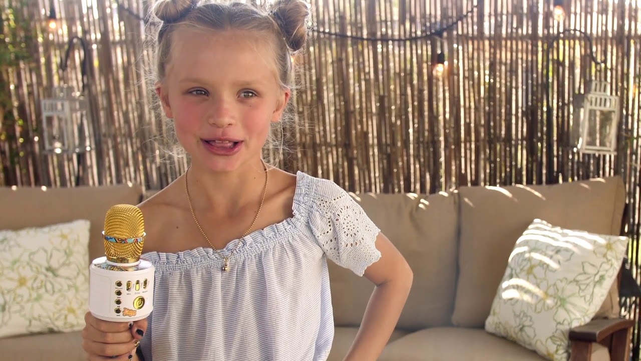 Motown Magic Karaoke Microphone - YouTube