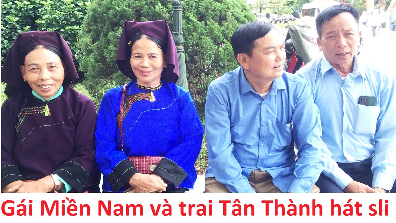 Gái Miền Nam và trai Tân Thành hát sli chợ Kỳ Lừa - YouTube