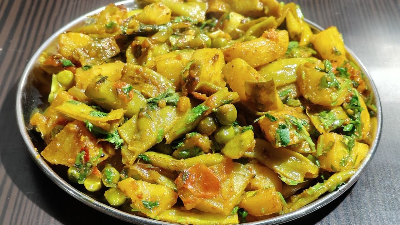 आलू, सेम, मटर की सब्जी | Aloo Sem Matar Ki Sabzi Recipe | स्वादिष्ट और ...