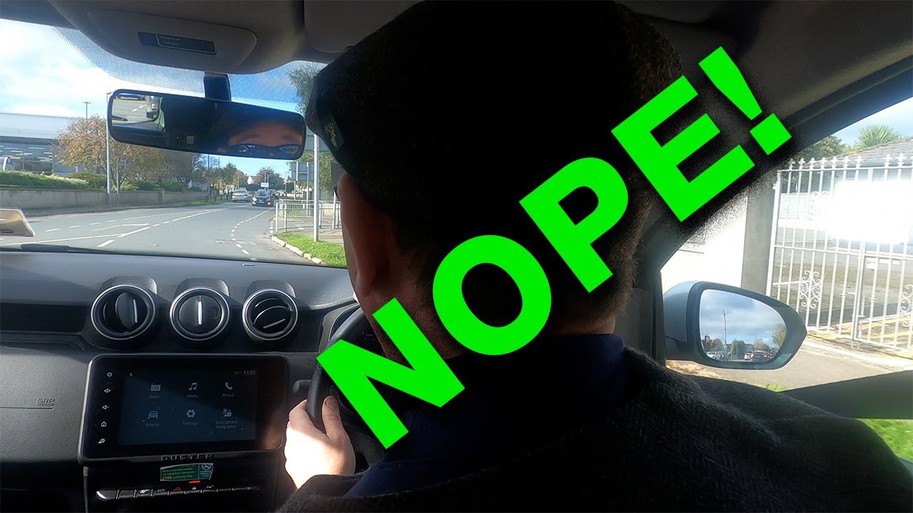 How (not) to drive on the left - YouTube