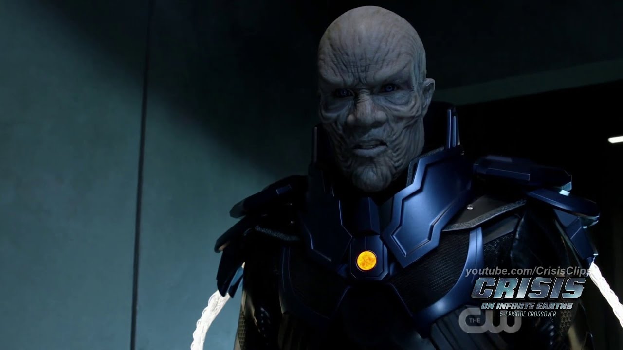 Anti Monitor Reveals Himself to Harbinger Crisis on Infinite Earths ...