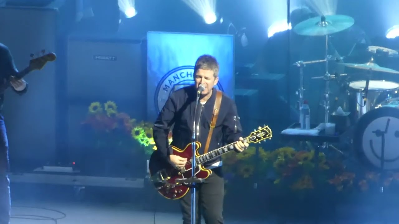 Noel Gallager - Don't Look Back In Anger Chords - Chordify