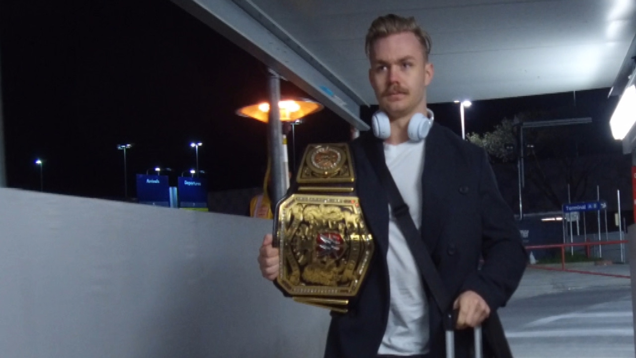 Tyler Bate arrives in San Antonio: Exclusive, Jan. 28, 2017 - YouTube