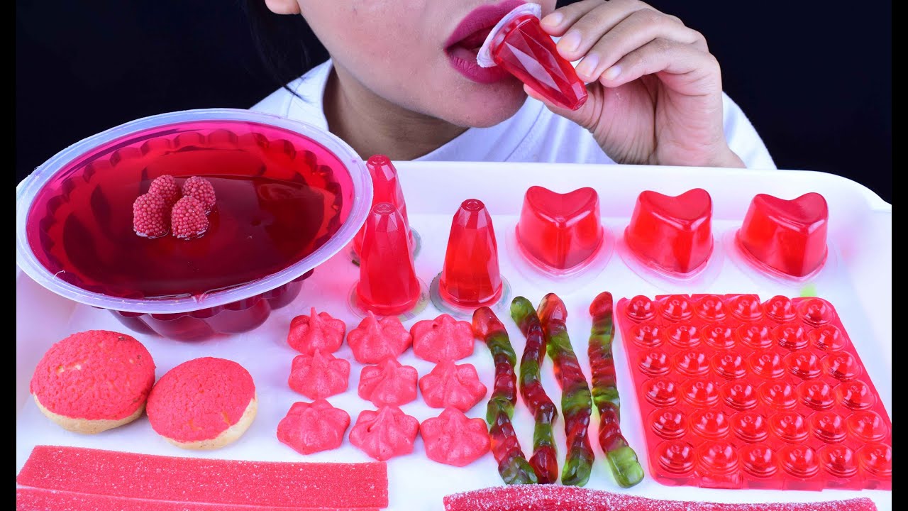 ASMR EATING RED JELLIES, RED MERINGUE AND GUMMIES (NO TALKING) #asmr ...