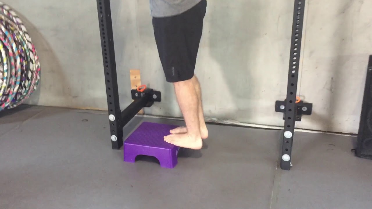 Calf Raise - Single Leg Eccentric - YouTube