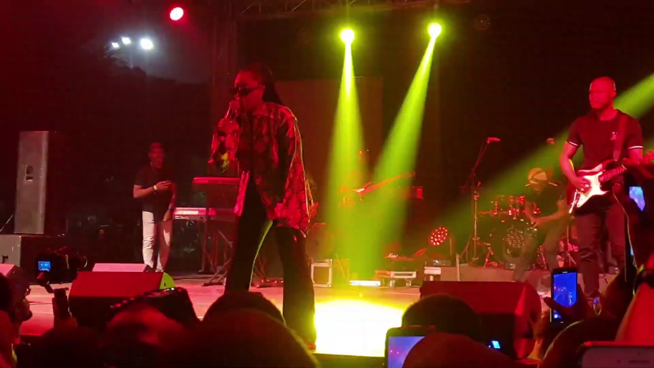 Tems- Try Me ( Live Performance Video) - YouTube