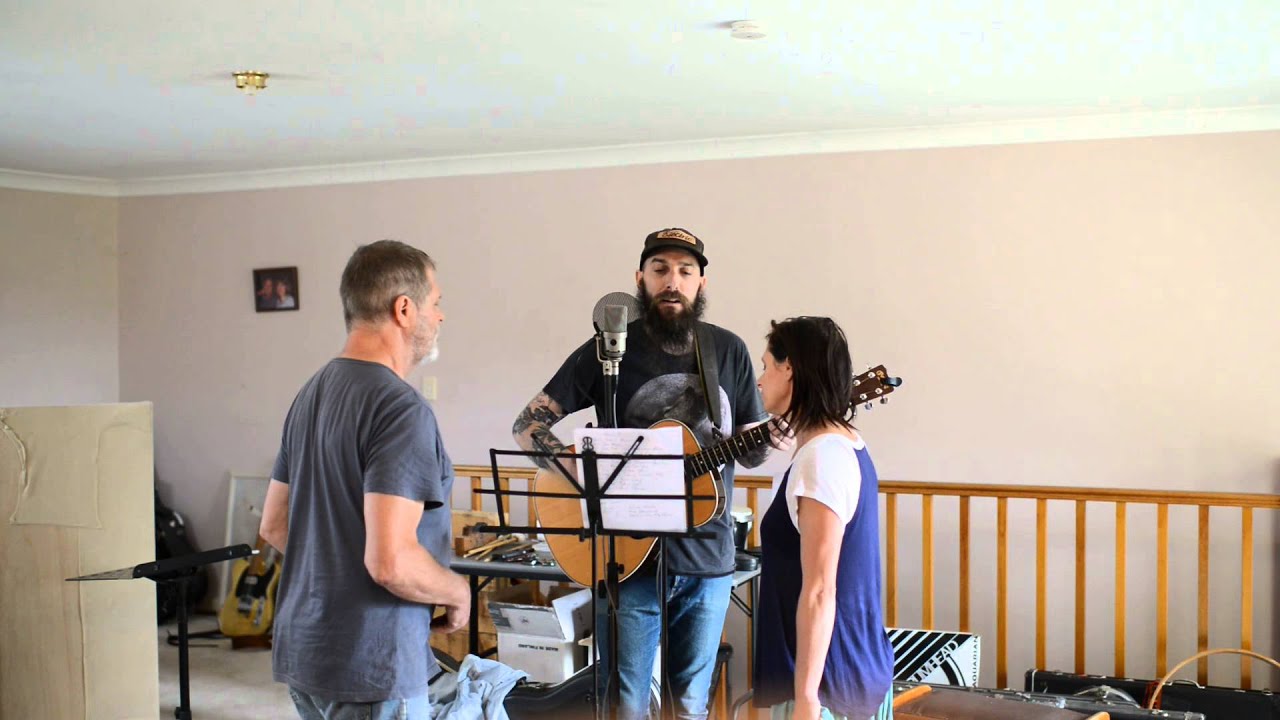 "She's Like a Record" by Kris Morris - YouTube