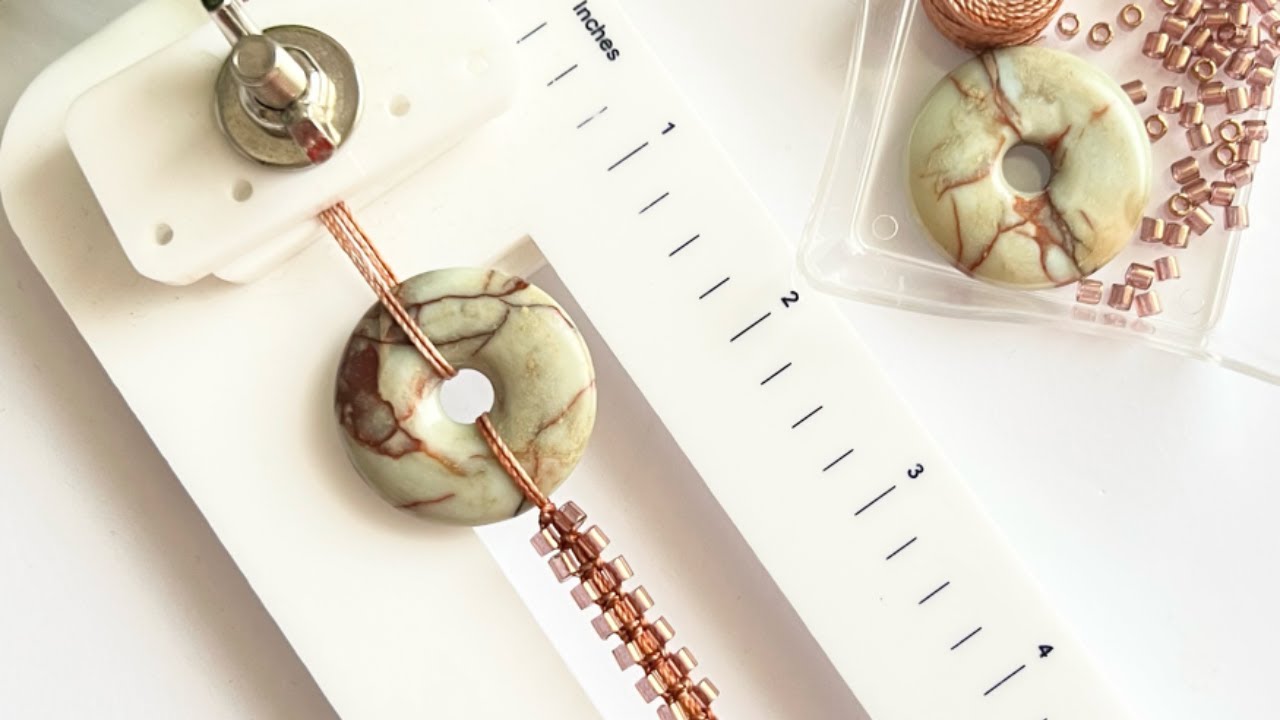 Square Knots and Beads with the Tying Station - YouTube