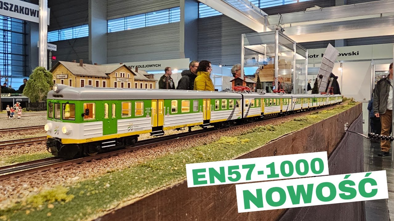 EN57 1000 ROBO, Koleje Mazowieckie - YouTube