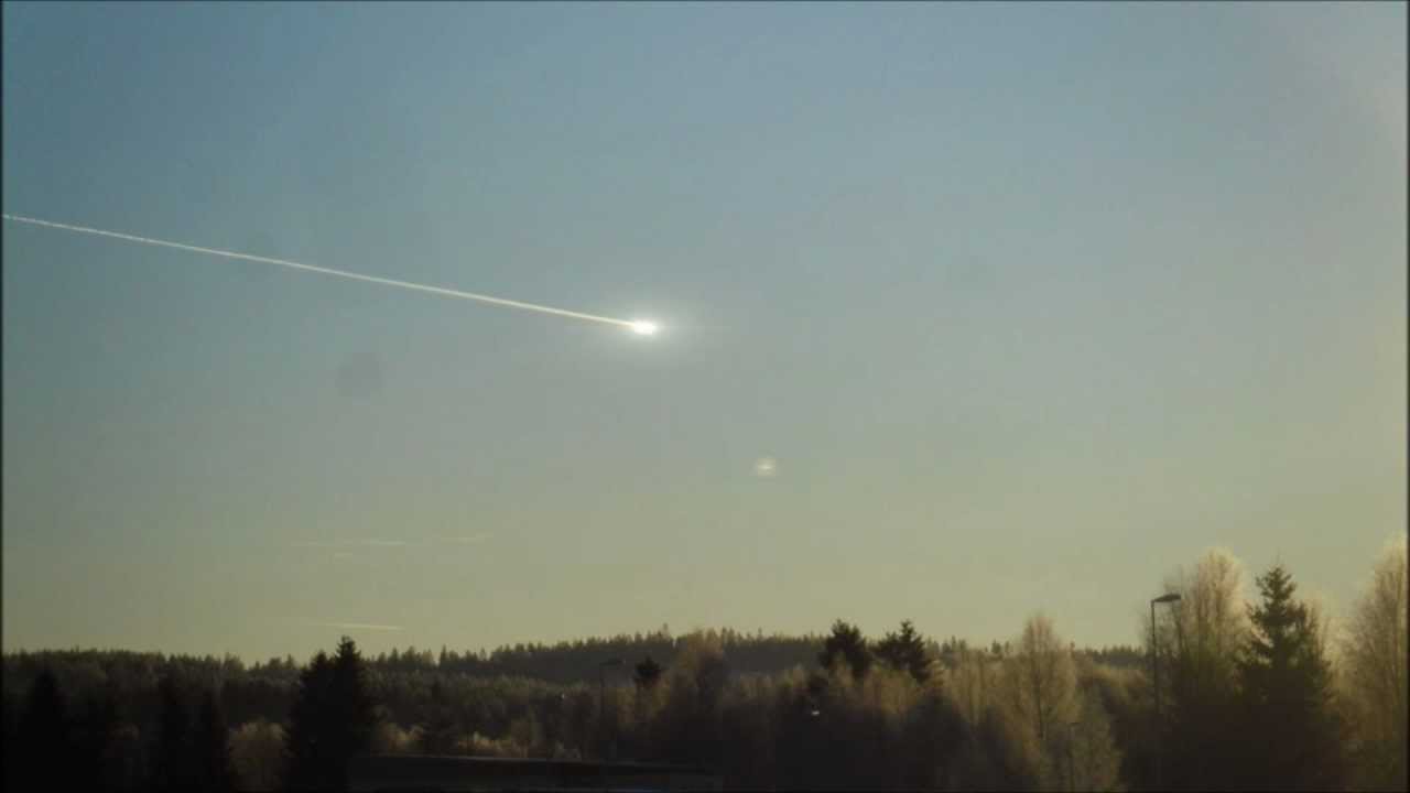 Meteor over northern Europe. - YouTube