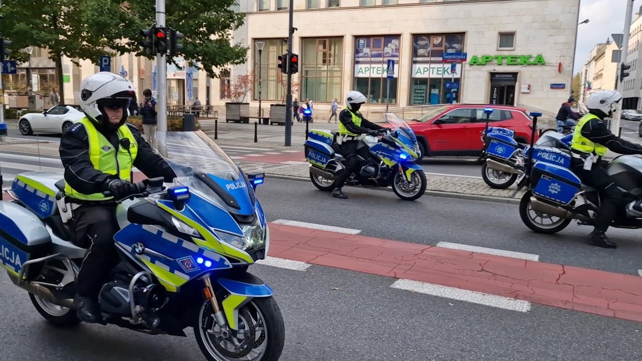 Brand New motorycycles of Warsaw Police. Nowe motocykle policji w ...