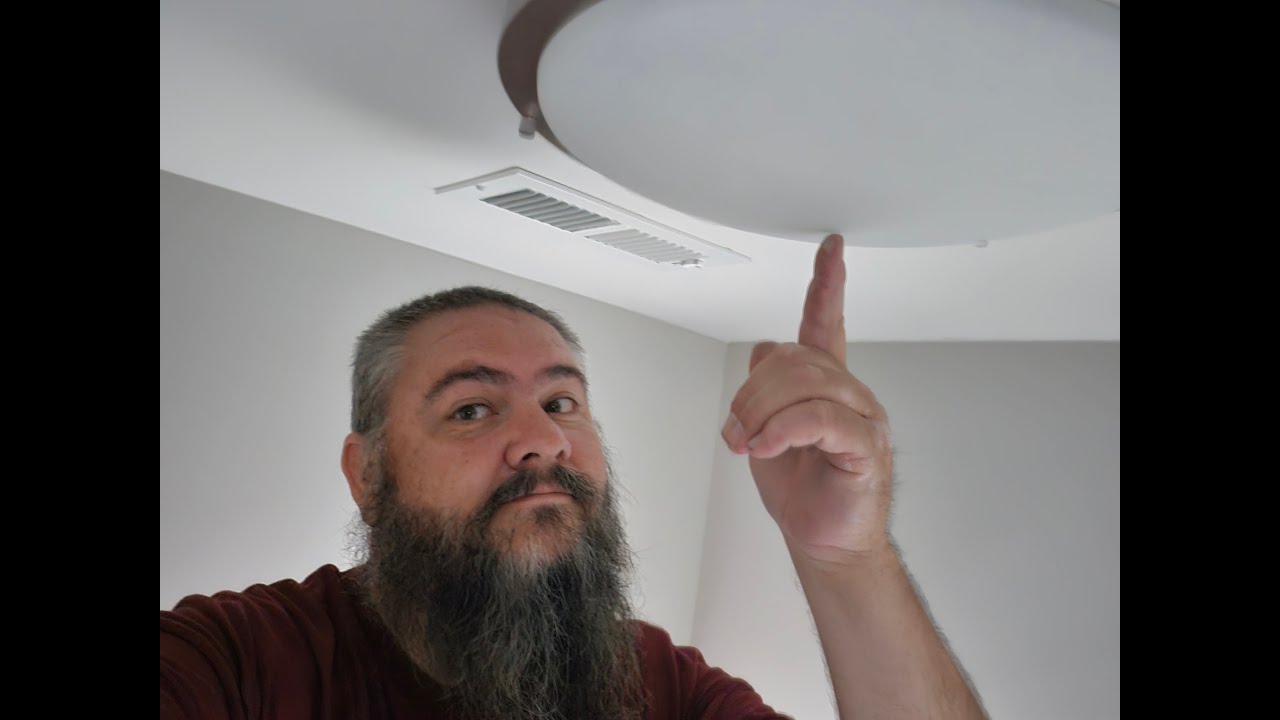 Easy Light Fixture Swap Anyone Can Do - YouTube