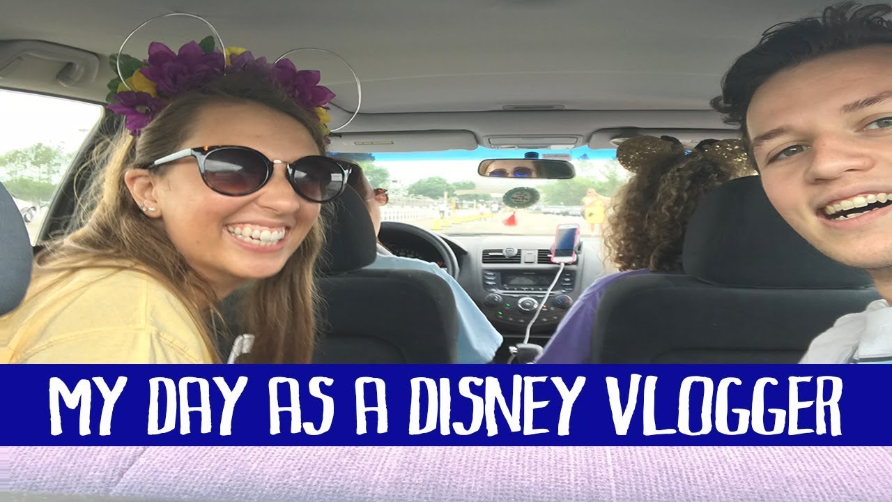 DISNEY VLOGGER FOR A DAY | CONOR - YouTube