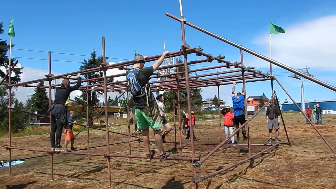 Spartan Race Beast Klinovec 2014 - Monkey bar - YouTube