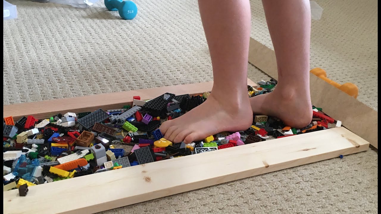 LEGO Walk Challenge | 4,000 meters (World Record) - YouTube
