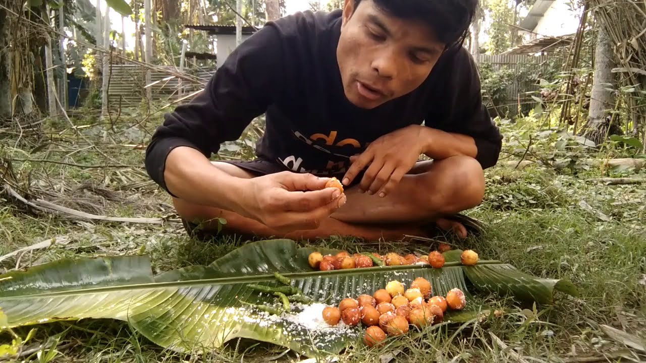 Jujube Fruit With Salt Chili Eating...| Bogori Khuwa Video | Assamese ...