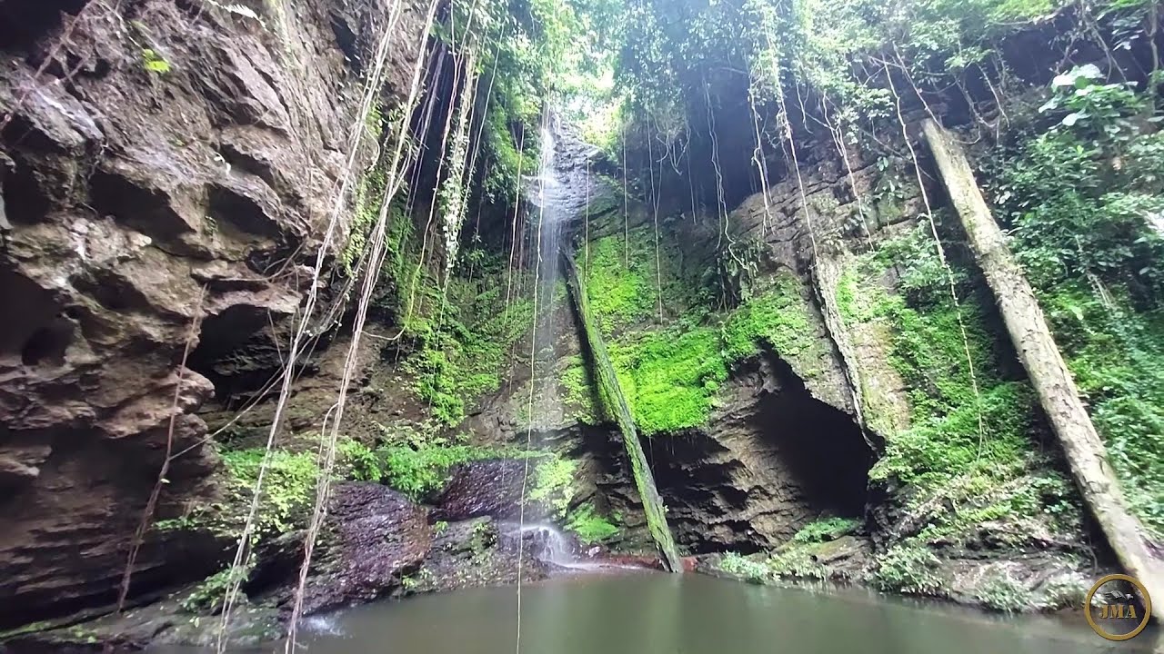 Akpom waterfall @ Logba Tota - YouTube