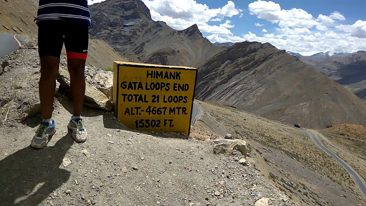 On Top Of Gata Loops On Manali to Leh Cycling - YouTube