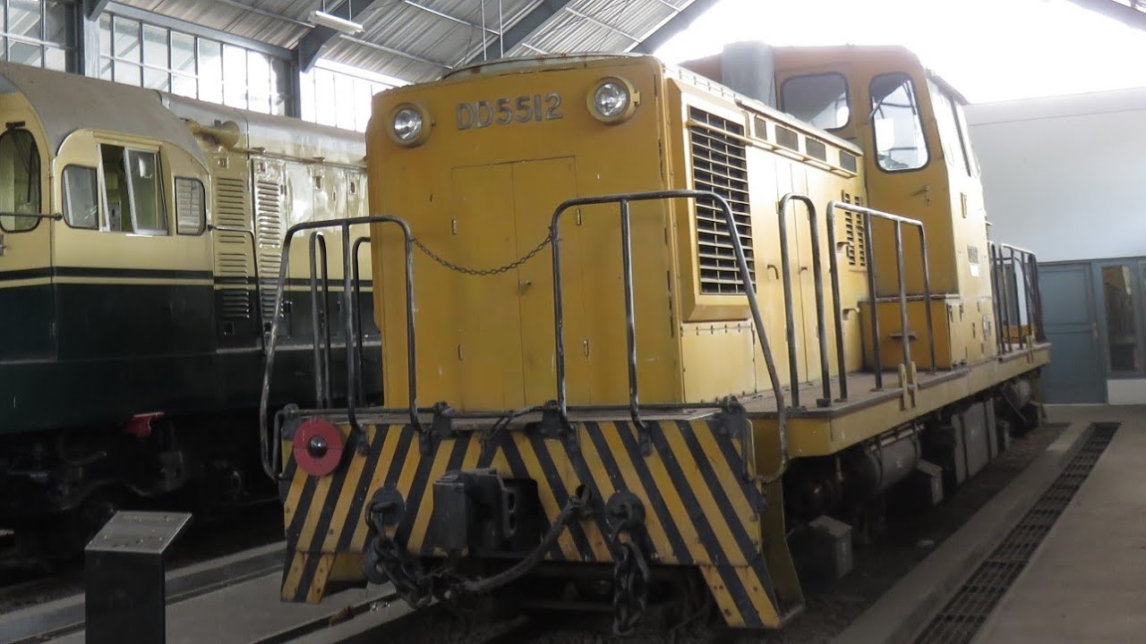 cuma ada satu di Tuntang, Lokomotif kuning eks Jepang DD5512 - YouTube