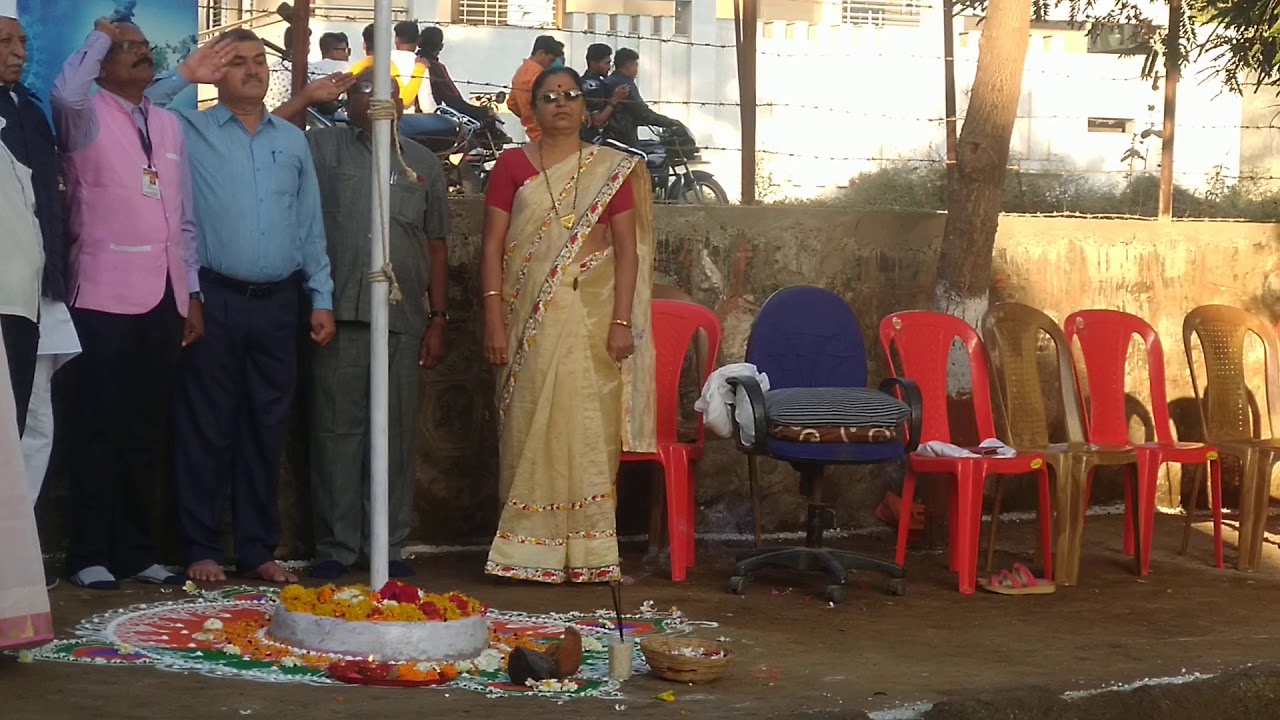 Dhwaj geet" vijayi Vishwa "ध्वजगीत" विजयी विश्व तिरंगा प्यारा, संगीतावर ...