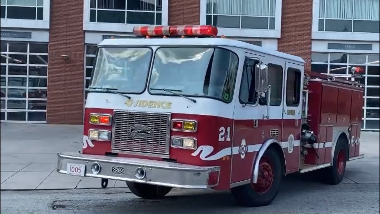 Providence Rhode Island Fire Department Spare 21 (acting Engine 3 ...