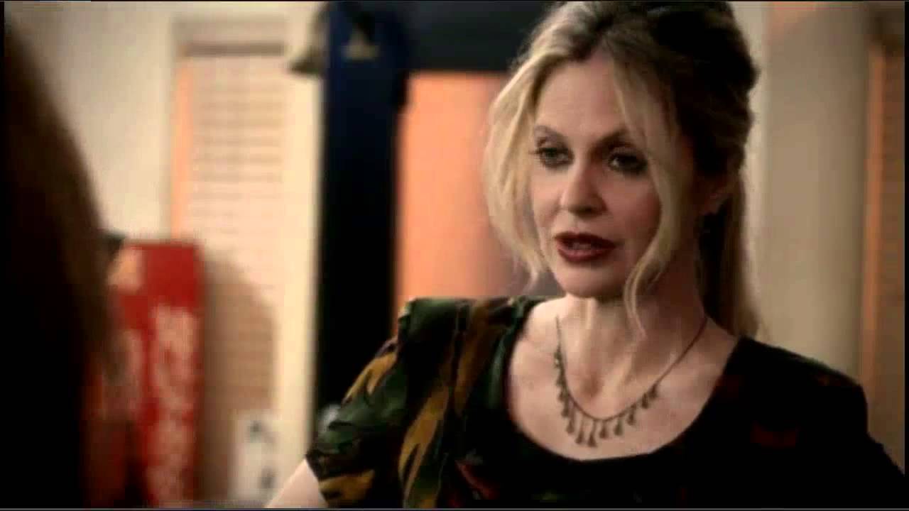 Ginger meets Eric Northman ~ TB 7x04 - YouTube
