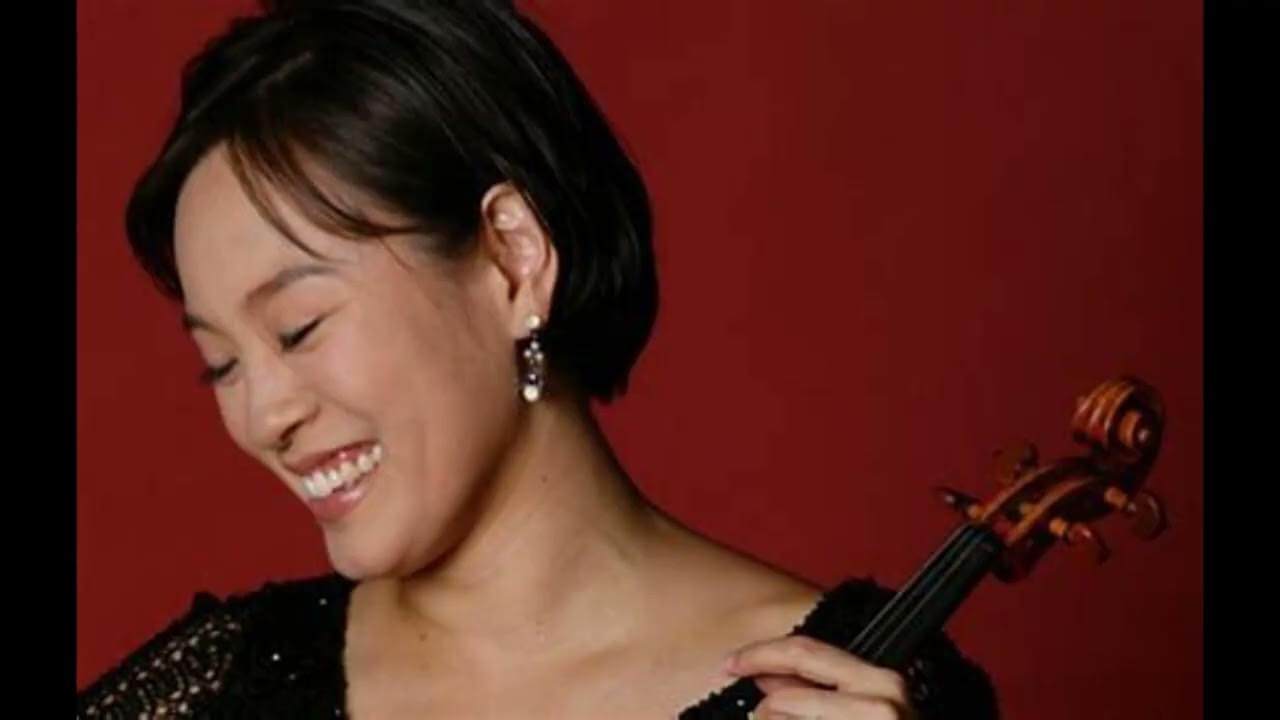 Catherine Cho plays Bruch Violin Concerto #1 - YouTube