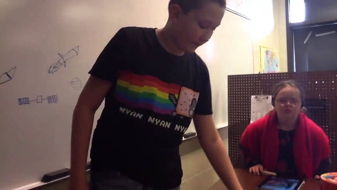 How to make a block fish out of Jenga blocks - YouTube