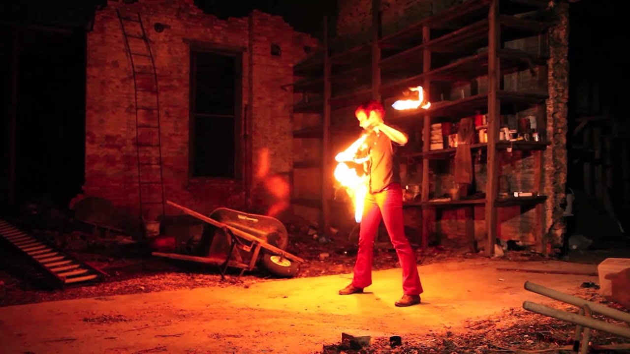 Lux Luminous-Fire Flow Wand - YouTube