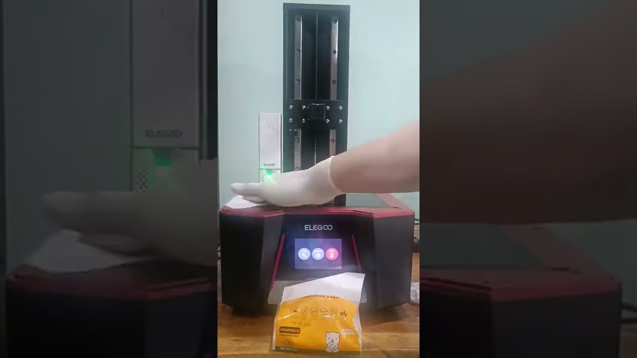 Elegoo Saturn2: how to clean your resin tank - tutorial (hướng dẫn vệ ...