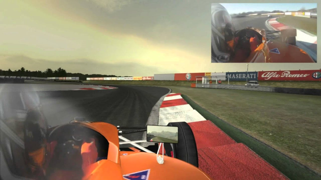 Formula Predator's PC010 600cc realtà VS simulatore - YouTube