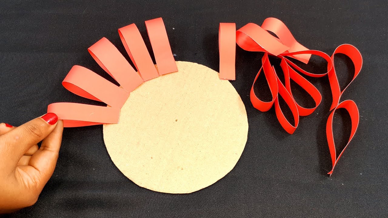 SUPERB HOME DECOR WALL HANGING USING COLOR PAPER AND WASTE CARDBOARD ...